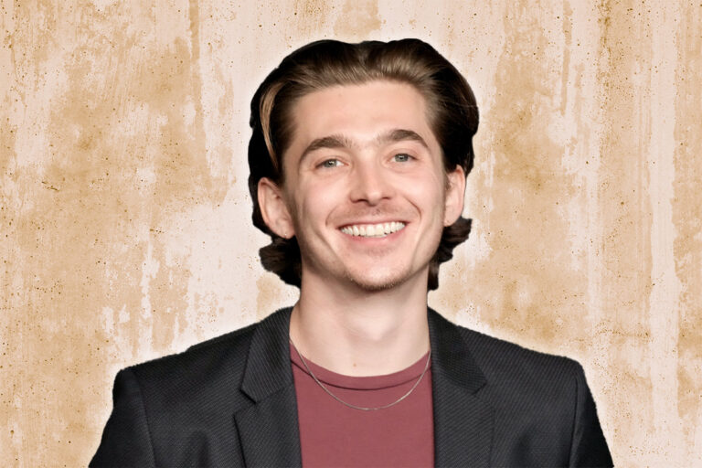 Austin Abrams Bio: Age, Net Worth, Married Life, Dating, and Career ...