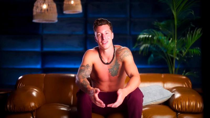 Zachary Grant Larson: Bio, Career, Net Worth, Age, Married Life, and ...