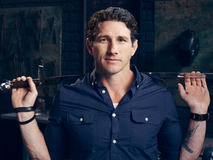 Wil Willis: Age, Net Worth, Married Life, Salary, Dating, and More ...