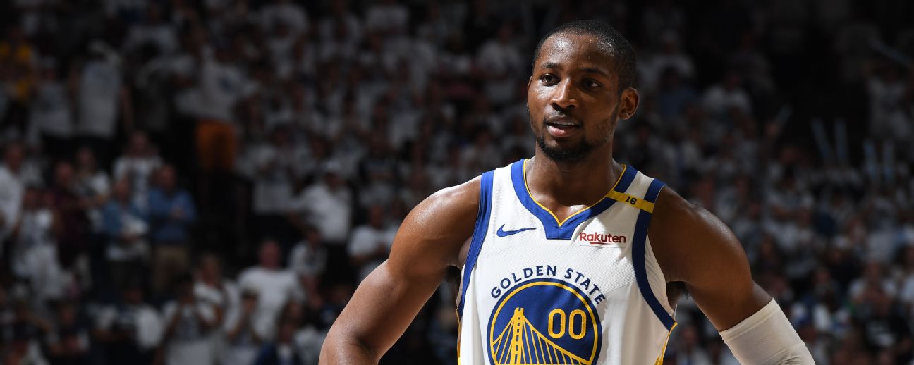 Basketball Player Tony Harris: Age, Net Worth, Career, Salary, Dating ...